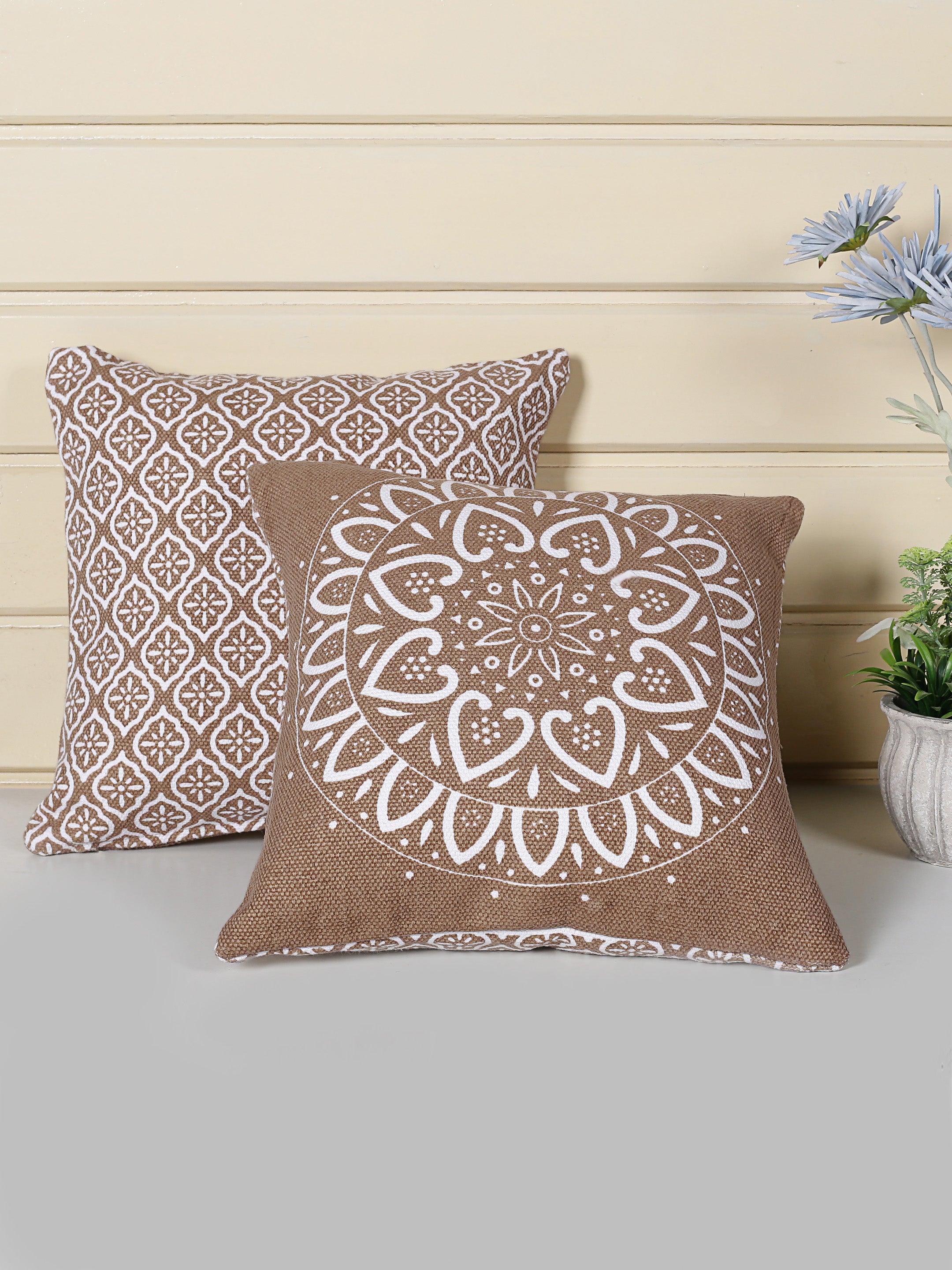 5 Timeless Cushion Cover Designs You Must Need