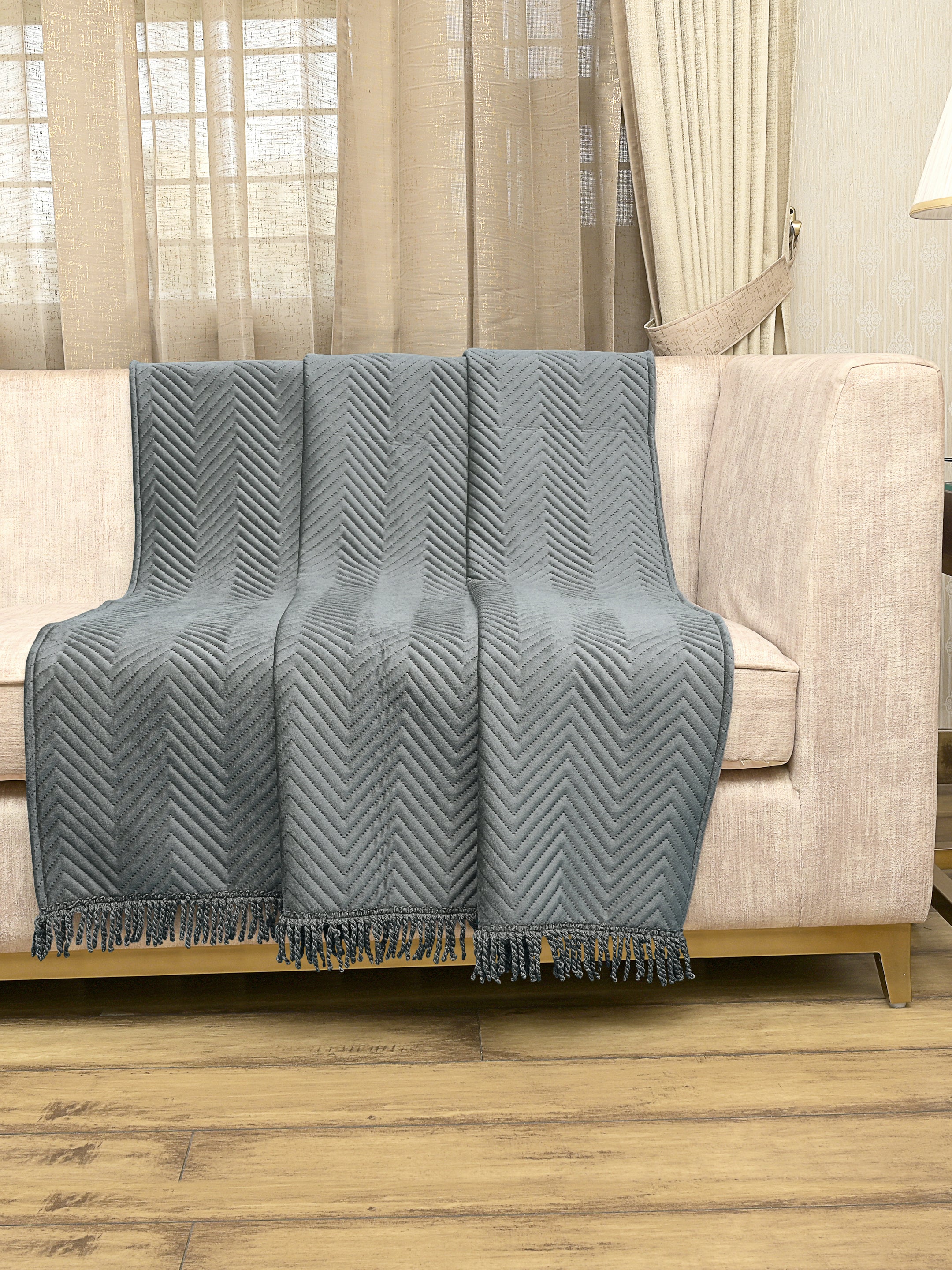 5 Timeless Cushion Cover Designs You Must Need